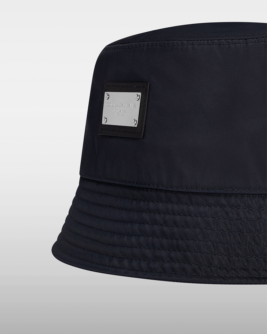 Dolce&Gabbana® DG Essentials men's collection | D&G®